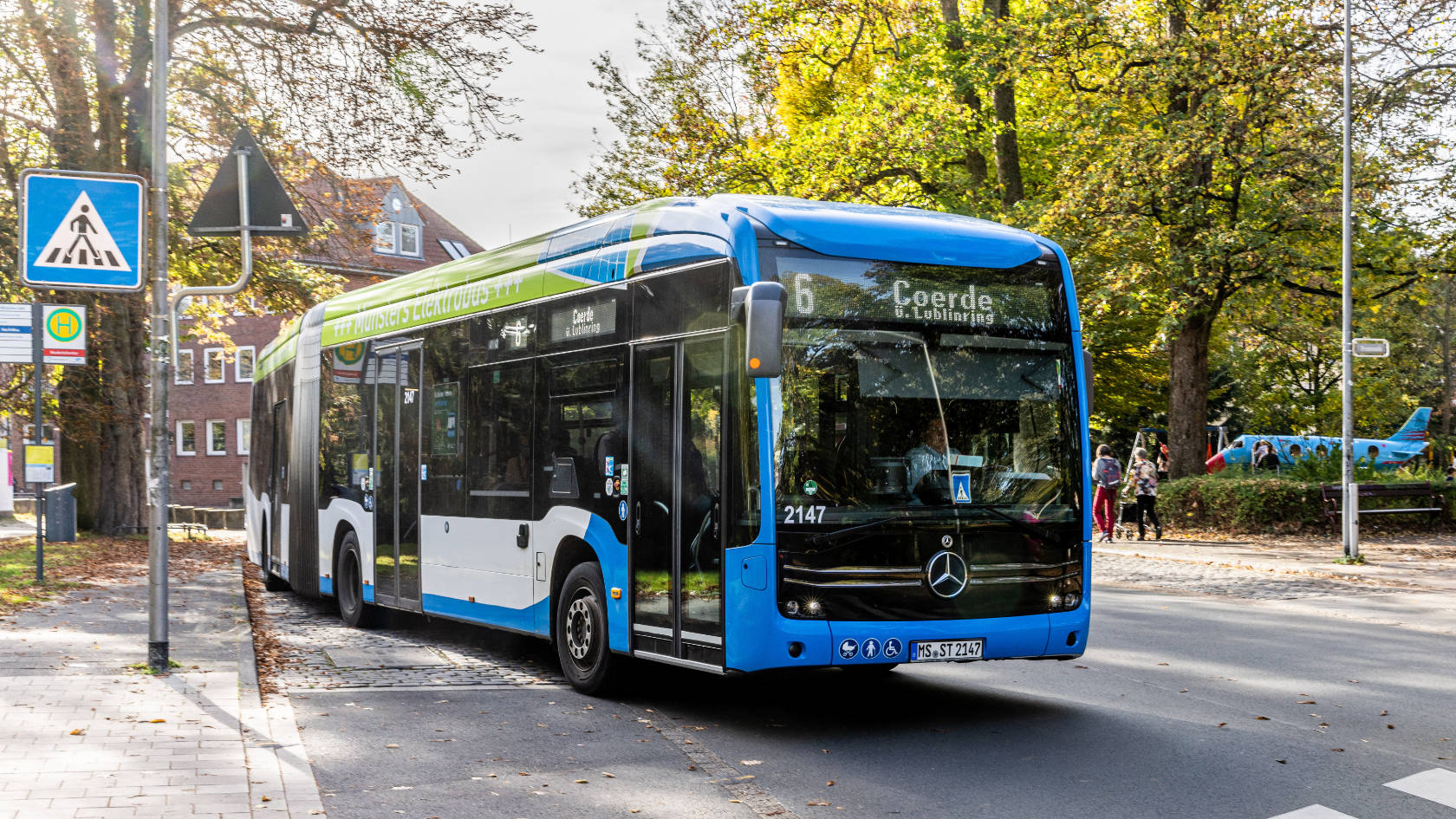 Omnibus Magazine: eCitaro buses run further in Münster. – Mercedes-Benz Buses