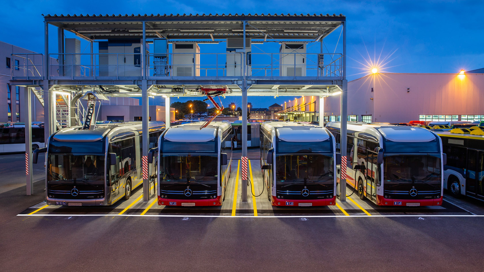 Omnibus Magazine: New battery generation for long ranges. – Mercedes-Benz Buses